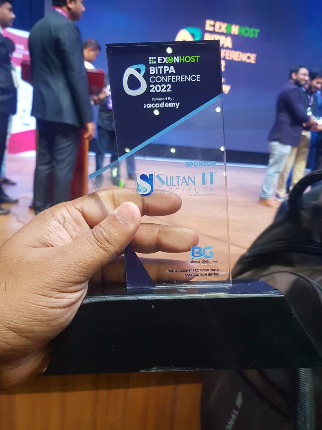 Find the top 10 Best Freelancing Training Center in Bangladesh l Best IT Training Institute in ...